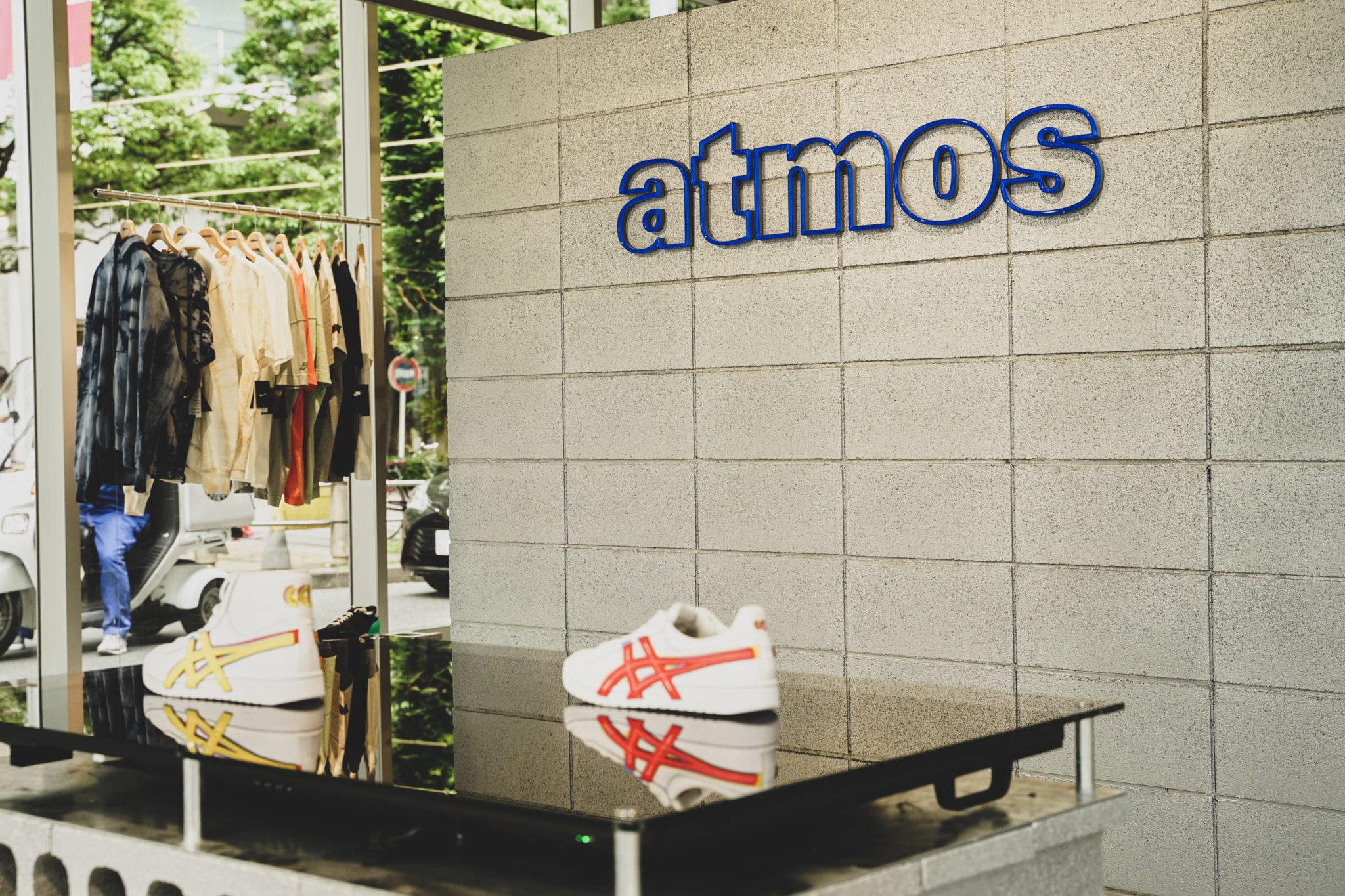 atmos新宿店が5月27日(水)にリニューアルオープン。 | atmos media